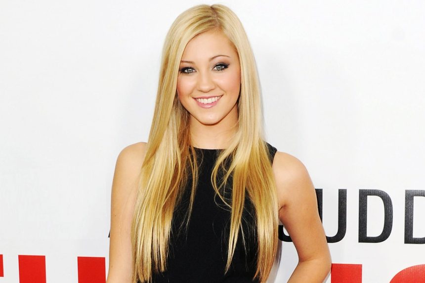 6 Best Holiday Tips From Ava Sambora Heather Locklear And Richie
