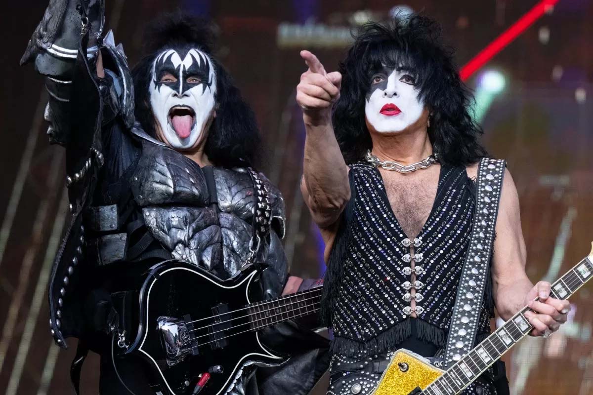 Paul Stanley Credits Gene Simmons For KISS’ Existence